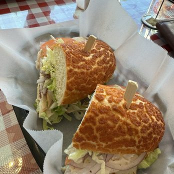 MICHAEL’S DELI - Updated December 2025 - 277 Photos & 356 Reviews - 628 ...