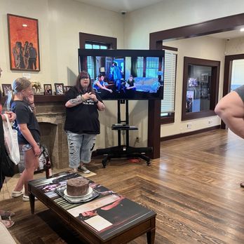 THE OUTSIDERS HOUSE MUSEUM - Updated October 2025 - 312 Photos & 36 ...