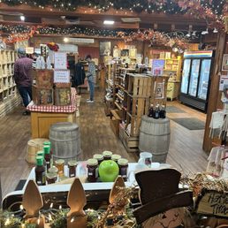 APPLE HOLLER - Updated July 2025 - 393 Photos & 662 Reviews - 5006 S ...