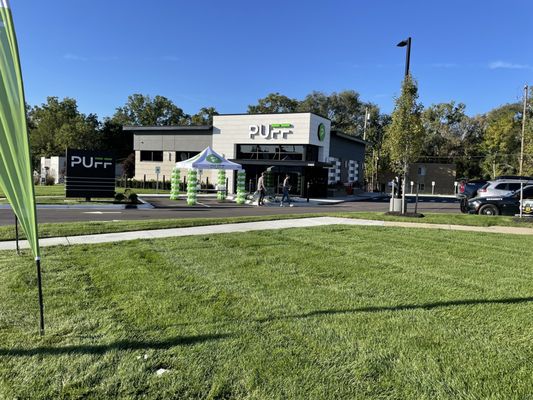 PUFF UTICA - Updated September 2025 - 15 Photos & 51 Reviews - 44825 ...