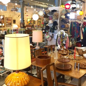 FLASHBACK - Updated September 2025 - 67 Photos & 51 Reviews - 2304 ...