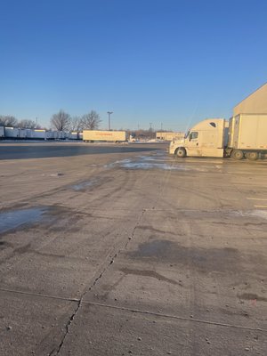 WALGREENS DISTRIBUTION CENTER - Updated November 2025 - 11 Photos ...