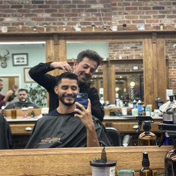 MADE MAN BARBERSHOP - Updated December 2024 - 124 Photos & 543 Reviews ...