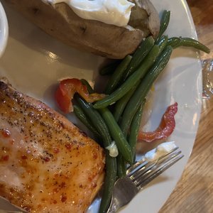 THE COMMON MAN RESTAURANT - 500 Photos & 695 Reviews - 10 Pollard Rd ...