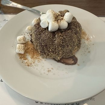 HORSE FEATHERS KITCHEN & COCKTAILS - Updated December 2024 - 12 Photos ...