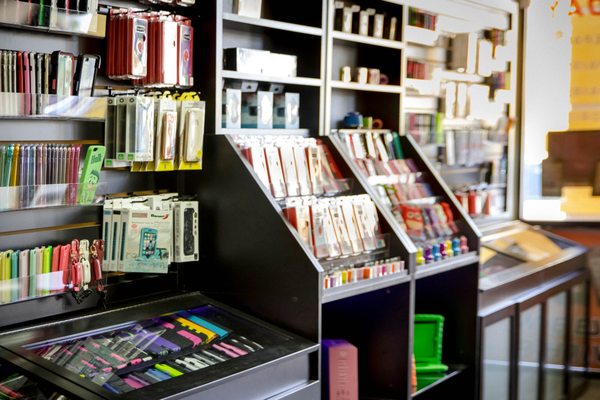 “TECHY” - Updated December 2025 - 47 Photos & 124 Reviews - 8813 SW ...