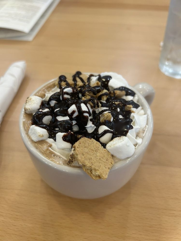 STARWOOD CAFE - Updated May 2025 - 67 Photos & 44 Reviews - 1808 N ...