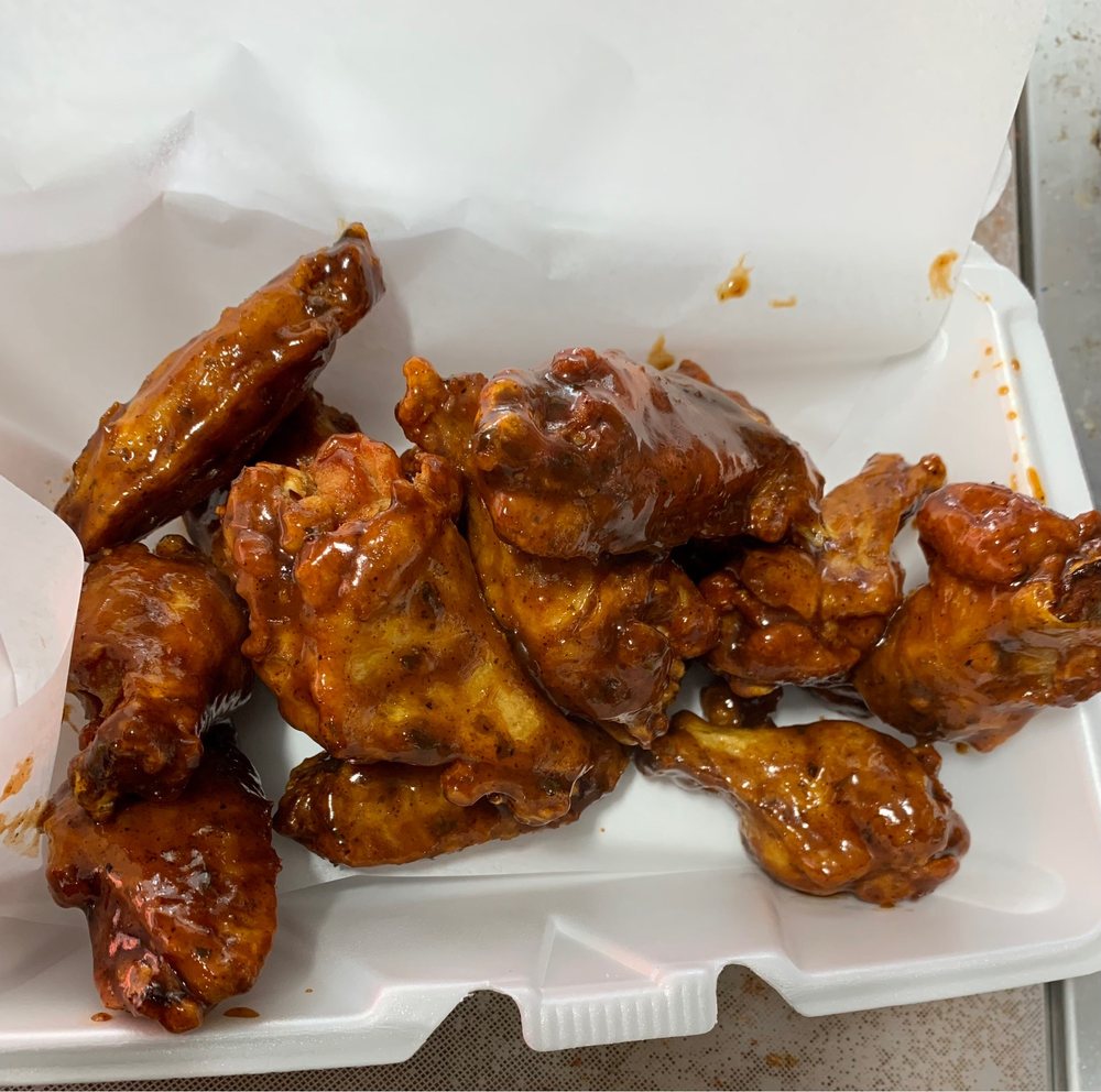 WINGZ AND THINGZ - Updated October 2025 - 37 Photos & 27 Reviews - 1420 ...