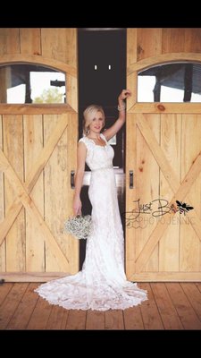 THE CEDAR POST BARN - Updated September 2025 - 15 Photos - 30648 Hwy 43 ...