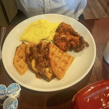 ELI’S TABLE - Updated October 2025 - 1450 Photos & 2147 Reviews - 129 ...