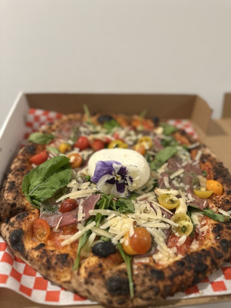 ZUCCHI PIZZA - Updated December 2025 - 173 Photos & 79 Reviews - 1011 ...