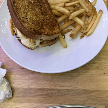 FULL TILT TAVERN - Updated October 2025 - 170 Photos & 102 Reviews ...