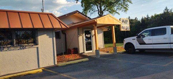 PIVOT LOUNGE - Updated June 2025 - 32 Photos & 32 Reviews - 11217 ...