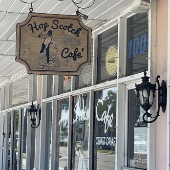 HOPSCOTCH CAFE - Updated June 2025 - 135 Photos & 181 Reviews - 1006 ...