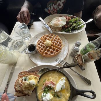 ODDFELLOWS CAFE & BAR - Updated September 2025 - 1878 Photos & 1635 ...