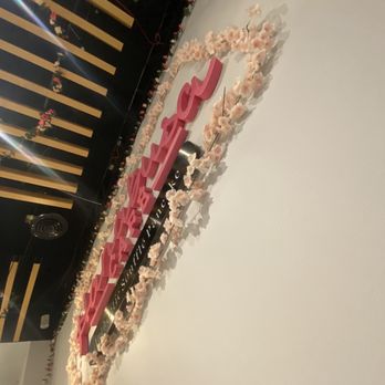 HANABUSA CAFE - Updated May 2024 - 818 Photos & 421 Reviews - 29 E ...