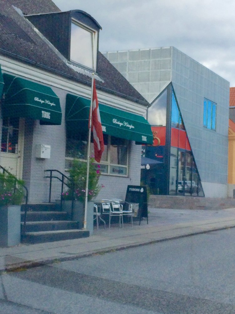 BODEGA KRINGLEN - Updated May 2024 - Hovedgaden 12, Rønde, Denmark ...