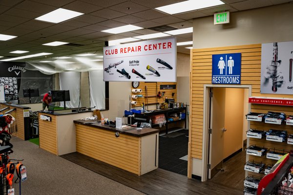 ROGER DUNN GOLF SHOPS - Updated January 2025 - 64 Photos & 66 Reviews ...