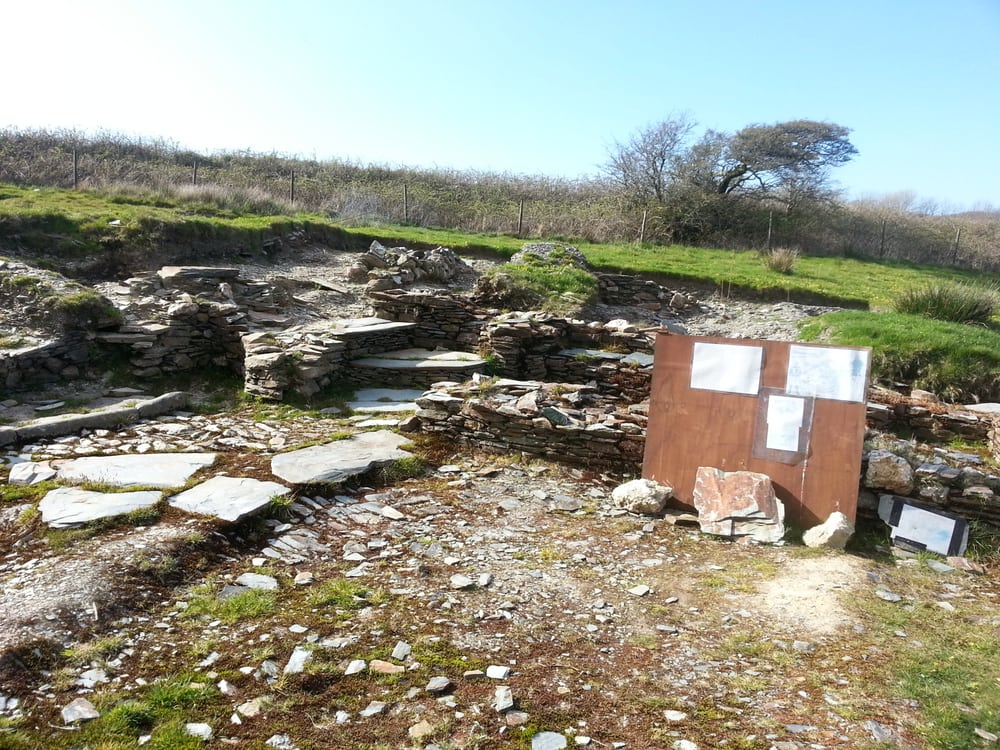 THE ARTHURIAN CENTRE - Updated April 2024 - Slaughter Bridge, Camelford ...