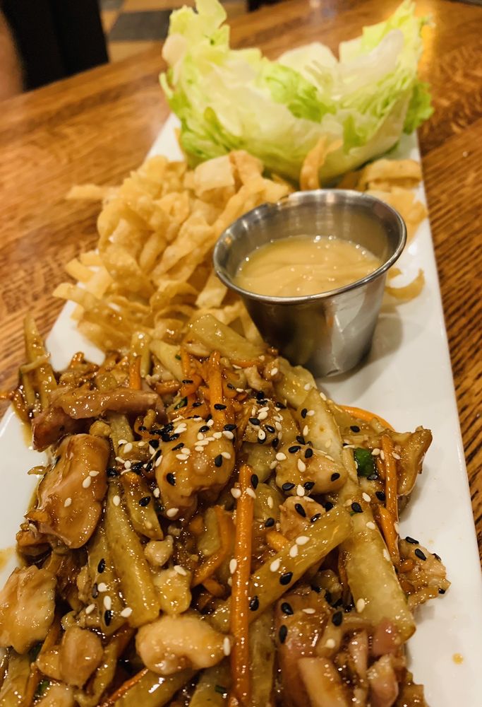 HOULIHAN’S - Updated May 2025 - 131 Photos & 126 Reviews - 1294 ...