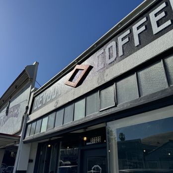 DEVOUT COFFEE - Updated January 2025 - 2100 Photos & 1106 Reviews ...
