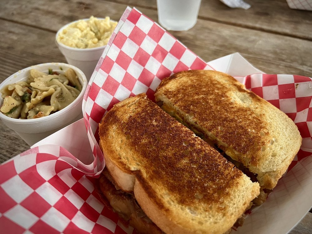 MOONTOWER SALOON - Updated March 2025 - 281 Photos & 578 Reviews ...