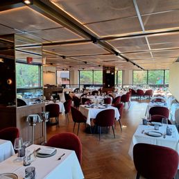 TAVERN ON RUSH - Updated August 2025 - 172 Photos & 74 Reviews - 1015 N ...