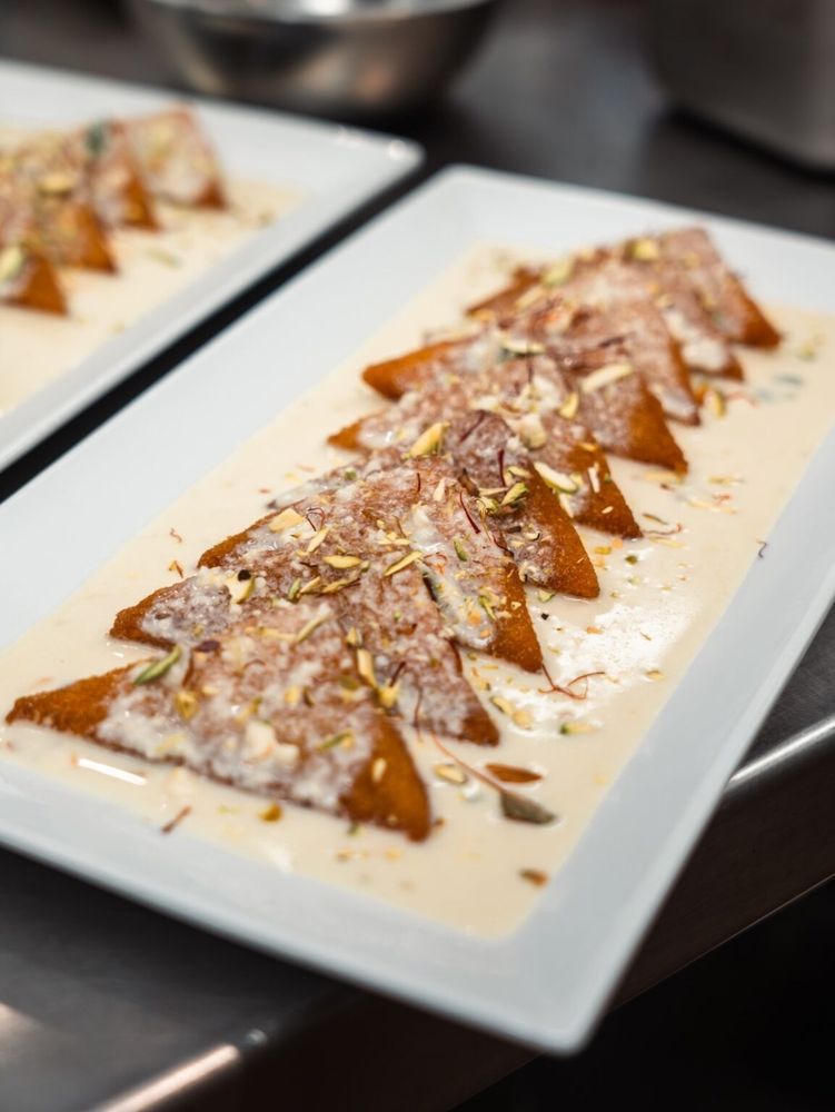 GULAB INDIAN BISTRO - 173 Photos & 130 Reviews - 1820 Shaw Ave, Clovis ...