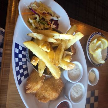 DUKE’S SEAFOOD SOUTHCENTER - Updated March 2026 - 1191 Photos & 841 ...