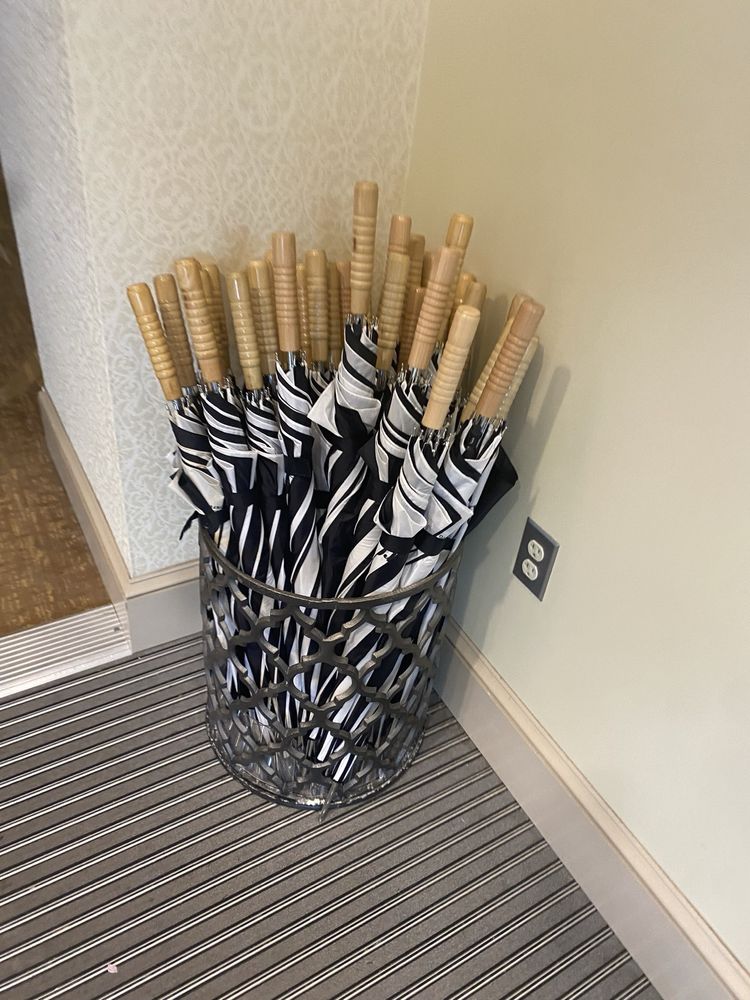 BOLGER CONFERENCE CENTER HOTEL - Updated October 2025 - 159 Photos & 87 ...