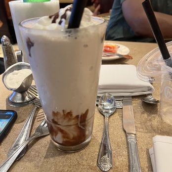 THE CHEESECAKE FACTORY - Updated December 2025 - 1143 Photos & 792 ...