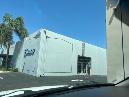 GALLS - Updated December 2024 - 17 Photos & 158 Reviews - 1249 W ...