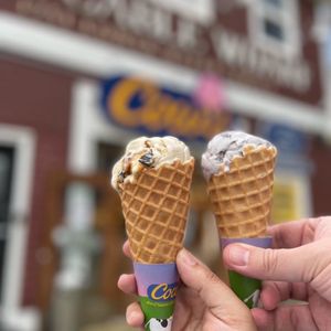 COWS - WATERFRONT KIOSK - Updated July 2025 - 12 Photos - 1549 Lower ...