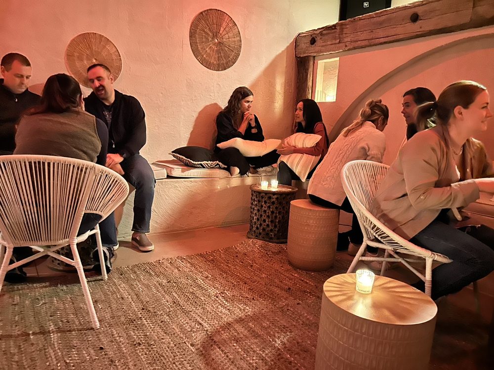 DESERT SOCIAL - Updated June 2024 - 19 Photos & 19 Reviews - 1312 S ...