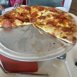 CRUZE FARM PIZZA BARN - 110 Photos & 58 Reviews - 2723 Asbury Rd ...