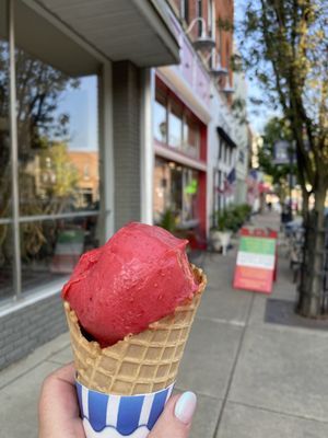 SWEET SHOP CAFE ITALIANO - 24 Photos & 14 Reviews - 205 E Front St ...