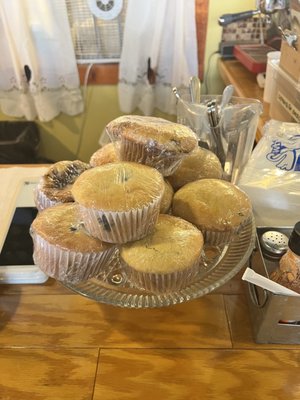 CENTER PERK - 180 Photos & 177 Reviews - 639 Main St, Manchester ...