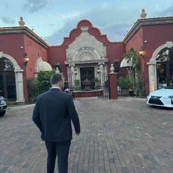 CAFE MONARCH - Updated January 2025 - 2455 Photos & 1271 Reviews - 6939 ...