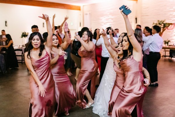 BELLO VITA VENUE - Updated May 2026 - 64 Photos - 4211 W Goshen Ave ...