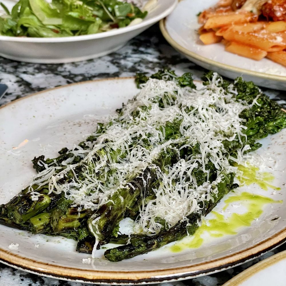 RED RABBIT MINNEAPOLIS - Updated August 2024 - 1239 Photos & 909 ...