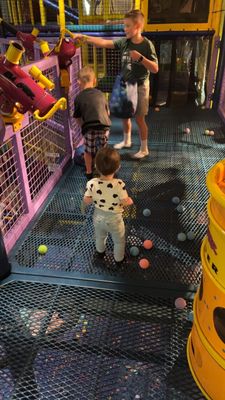 GIGGLEBERRY FAIR - Updated October 2025 - 111 Photos & 92 Reviews - 167 ...