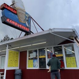 EAST WIND DRIVE-IN - Updated July 2025 - 349 Photos & 383 Reviews - 395 ...