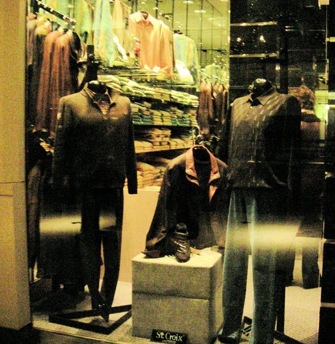 ST. CROIX - 12 Photos - 900 N Michigan Ave, Chicago, Illinois - Men's ...