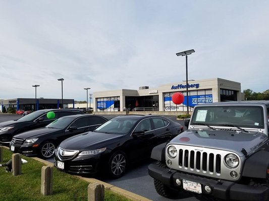 AUFFENBERG PRE-OWNED SUPER STORE - Updated September 2025 - 39 Photos ...