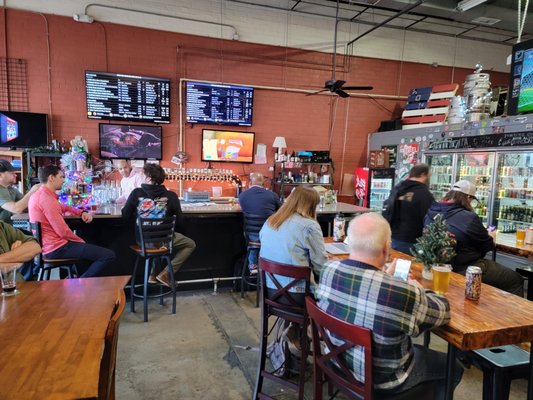 HOUSE OF HOPS - Updated October 2025 - 107 Photos & 141 Reviews - 6909 ...