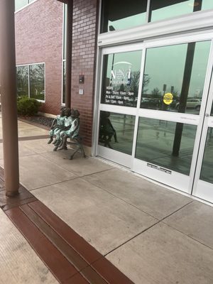 NOVI PUBLIC LIBRARY - Updated October 2025 - 43 Photos & 24 Reviews ...