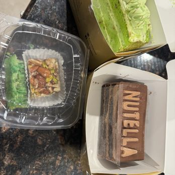 FARHAT SWEETS - Updated October 2025 - 37 Photos & 22 Reviews - 13941 ...