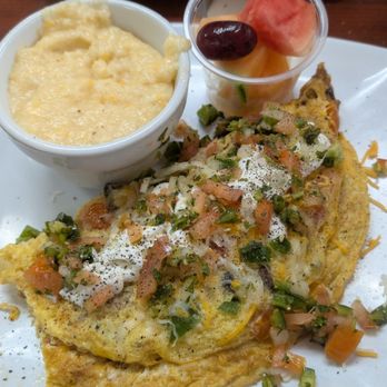 SAROM’S SOUTHERN KITCHEN - Updated April 2025 - 1910 Photos & 1474 ...