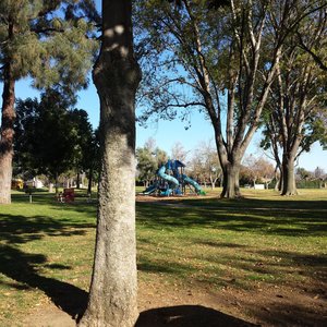 UPLAND MEMORIAL PARK - 24 Photos & 23 Reviews - 1100 E Foothill Blvd ...