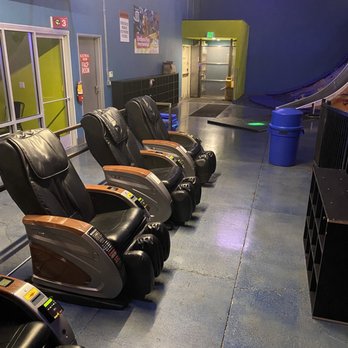 URBAN AIR TRAMPOLINE AND ADVENTURE PARK - Updated January 2026 - 156 ...